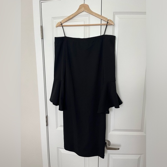 Windsor | Dresses | Windsor Off The Shoulder Flowy Sleeved Dress | Poshmark